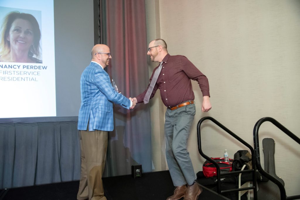 Handshake - Sharper Management